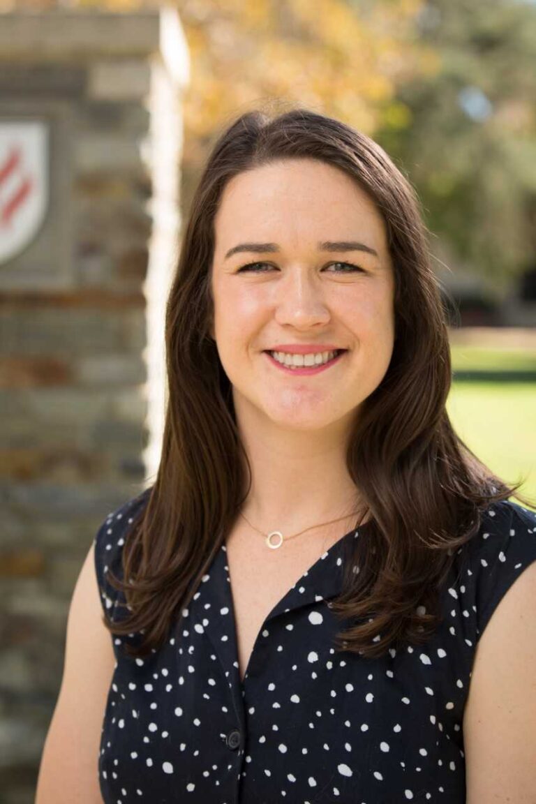 Spotlight Interview: Bree Hemingway – Center for Academic & Faculty ...